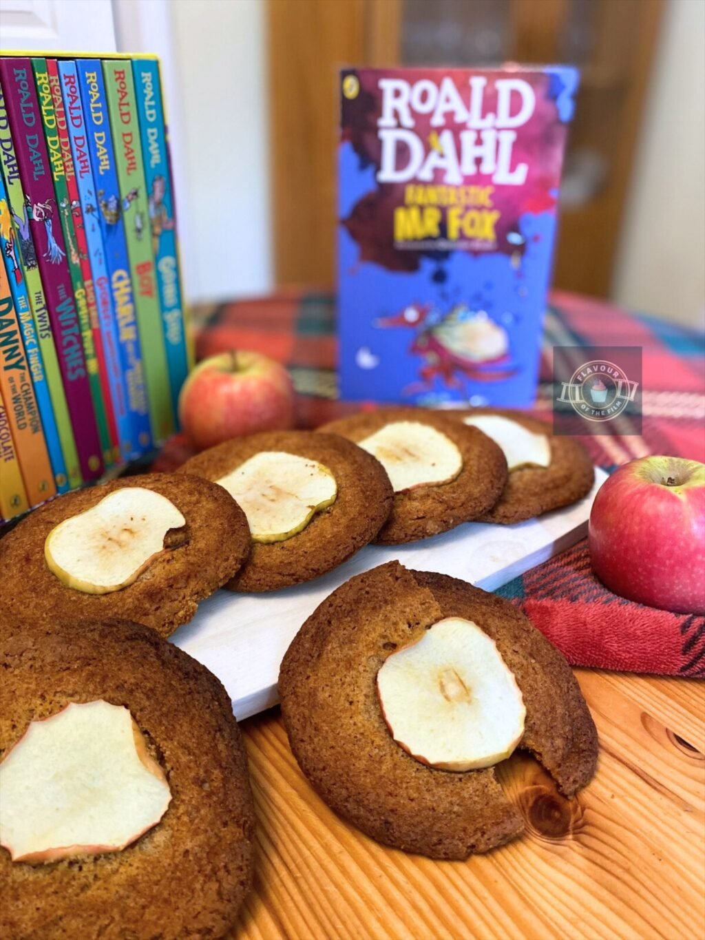 Nutmeg Ginger Apple Snaps | Fantastic Mr. Fox